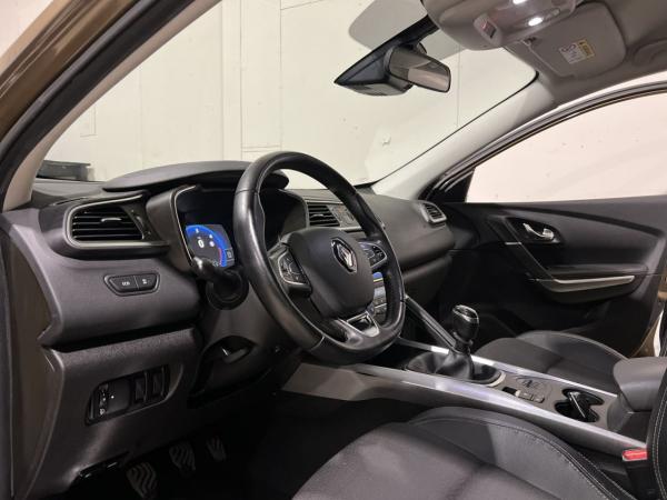 Renault Kadjar 2015 Klaipėda, ar dzinēja tilpumu 0.00 L un nobraukumu 279 tūkst. km par 7999 €, foto 5 vietnē AUTOMOTO.COM.LV