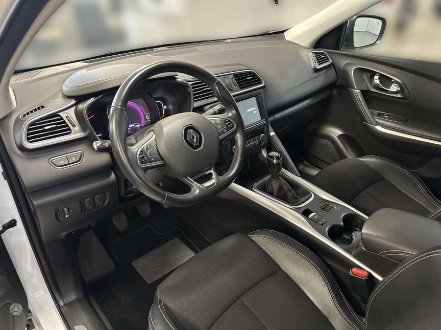 Renault Kadjar 2015 in Vilnius, with an engine capacity of 1.20 L and mileage of 121 thousand km for 9900 €, photo 10 on AUTOMOTO.COM.LV