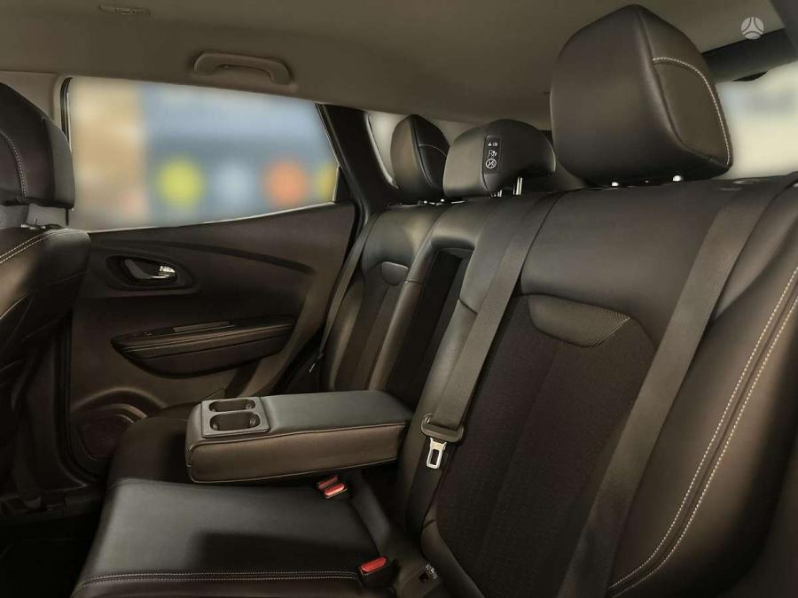 Renault Kadjar 2015 in Vilnius, with an engine capacity of 1.20 L and mileage of 121 thousand km for 9900 €, photo 17 on AUTOMOTO.COM.LV