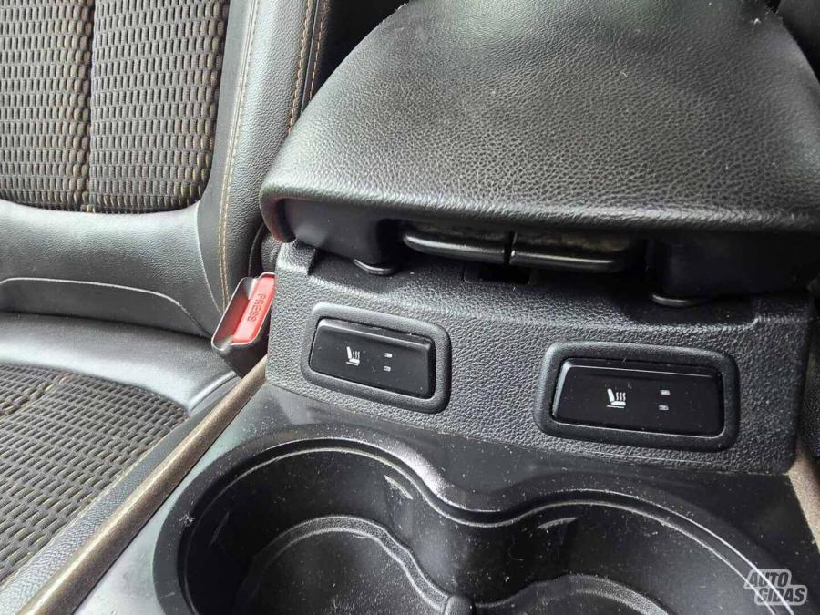 Renault Kadjar 2016 in Jurbarkas, with an engine capacity of 1.60 L and mileage of 170 thousand km for 7300 €, photo 12 on AUTOMOTO.COM.LV