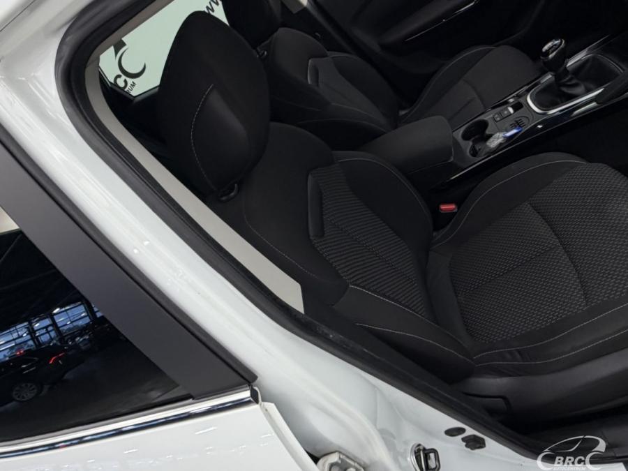 Renault Kadjar 2016 in Vilnius, with an engine capacity of 1.60 L and mileage of 401 thousand km for 5900 €, photo 6 on AUTOMOTO.COM.LV