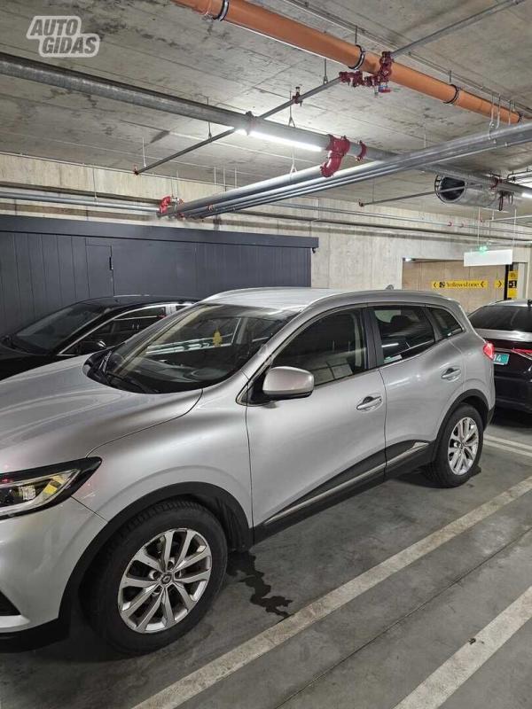 Renault Kadjar 2020 in Vilnius, with an engine capacity of 1.60 L and mileage of 129 thousand km for 12500 €, photo 3 on AUTOMOTO.COM.LV
