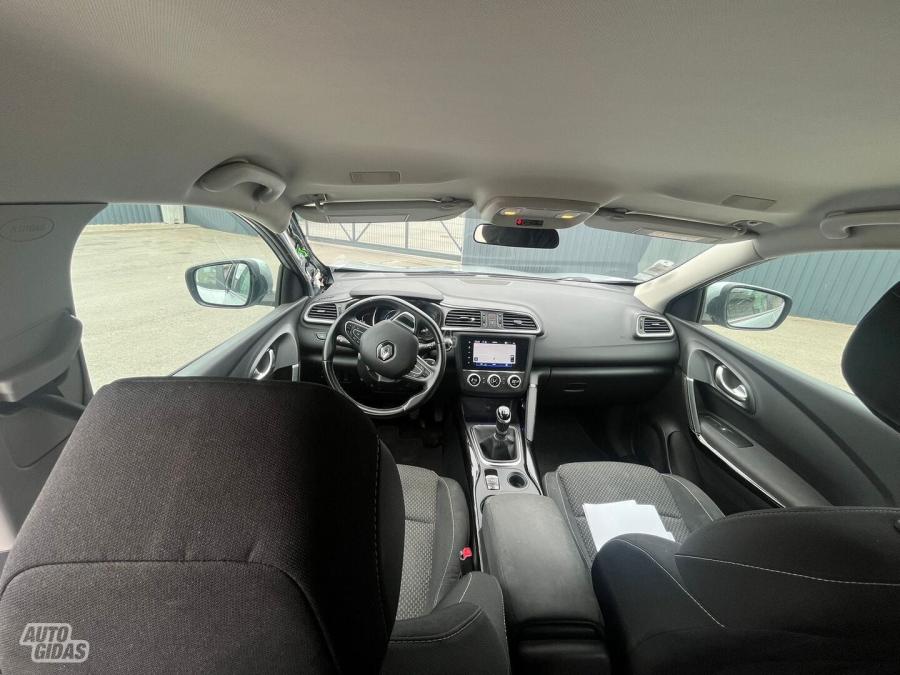 Renault Kadjar 2021 in Taurage, with an engine capacity of 1.50 L and mileage of 158 thousand km for 9600 €, photo 7 on AUTOMOTO.COM.LV