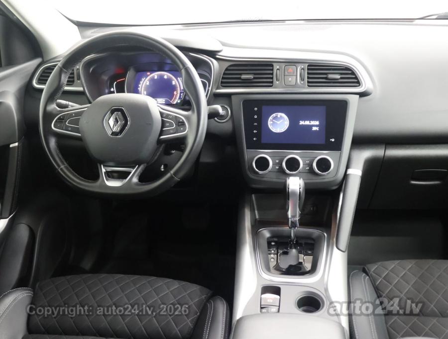 Green Renault Kadjar 2019 in Tallinn, with an engine capacity of 1.30 L and mileage of 34 thousand km for 14900 €, photo 8 on AUTOMOTO.COM.LV
