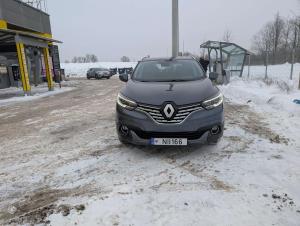 Pelēks Renault Kadjar 2015 Šauļi, ar dzinēja tilpumu 1.46 L un nobraukumu 191 tūkst. km par 9800 €, foto  vietnē AUTOMOTO.COM.LV