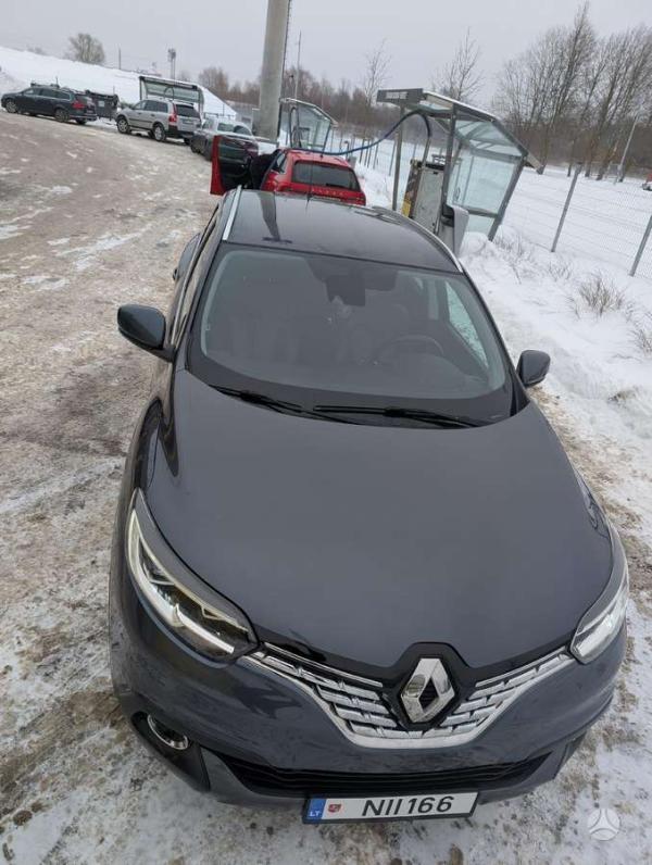 Grey Renault Kadjar 2015 in Siauliai, with an engine capacity of 1.46 L and mileage of 191 thousand km for 9800 €, photo 10 on AUTOMOTO.COM.LV