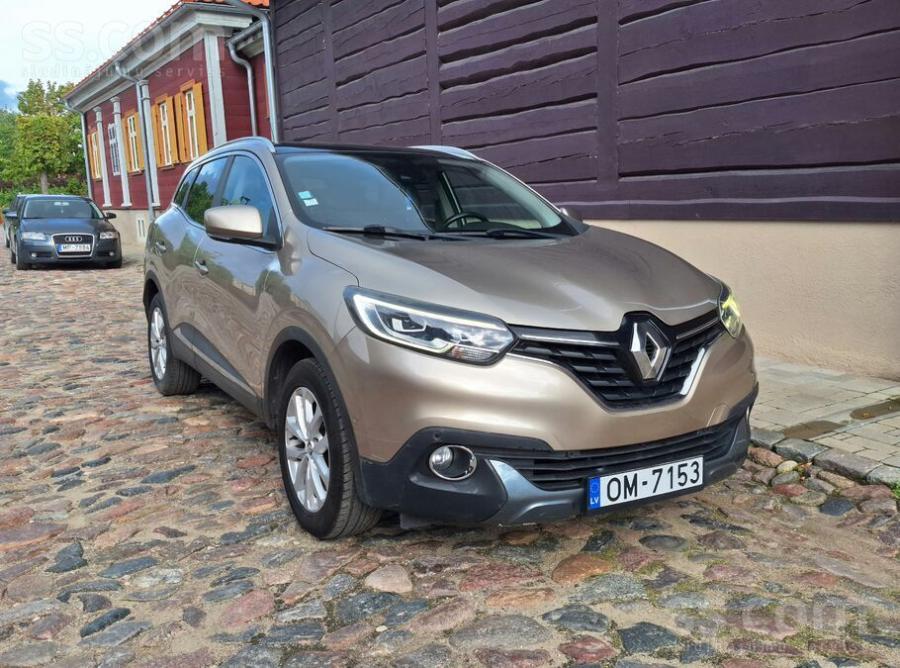 Pelēks Renault Kadjar 2015 Jelgava, ar dzinēja tilpumu 1.20 L un nobraukumu 0 tūkst. km par 7990 €, foto 5 vietnē AUTOMOTO.COM.LV