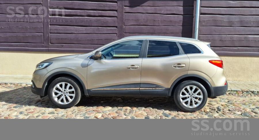 Pelēks Renault Kadjar 2015 Jelgava, ar dzinēja tilpumu 1.20 L un nobraukumu 0 tūkst. km par 7990 €, foto 8 vietnē AUTOMOTO.COM.LV