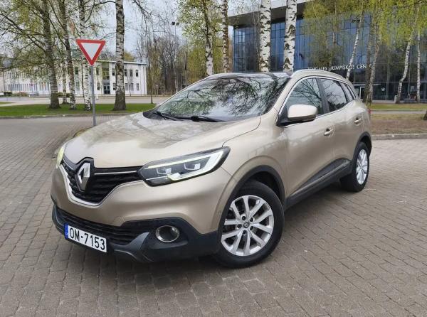 Серый Рено Kadjar 2015 в Елгава, объемом двигателя 1.20 л и пробегом 112 тыс. км за 7990 €, фото 1 на AUTOMOTO.COM.LV