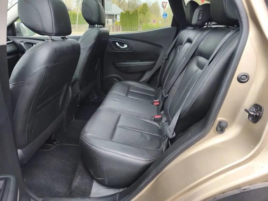 Pelēks Renault Kadjar 2015 Jelgava, ar dzinēja tilpumu 1.20 L un nobraukumu 112 tūkst. km par 7990 €, foto 11 vietnē AUTOMOTO.COM.LV