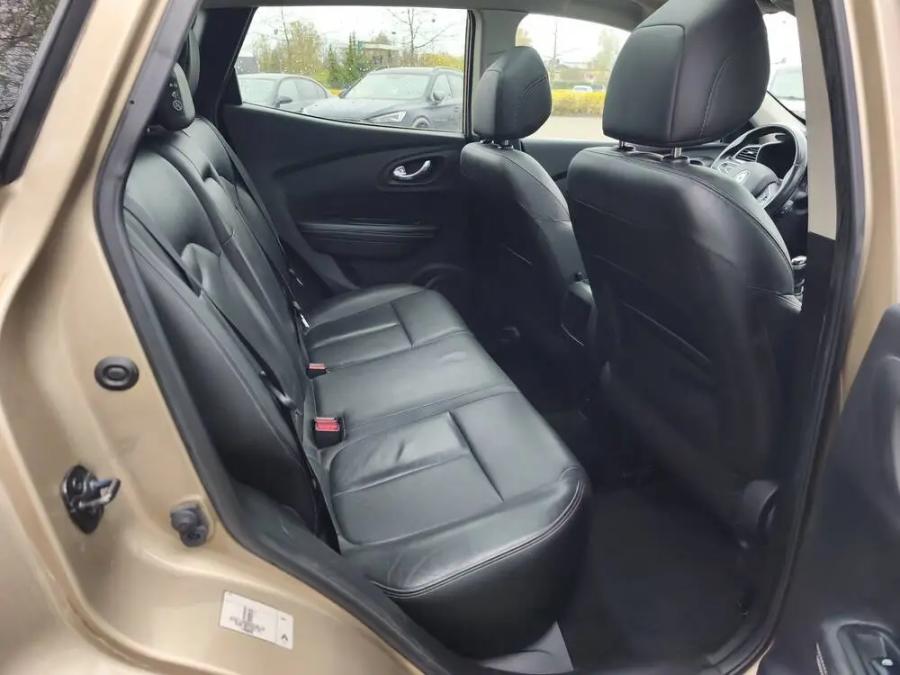 Pelēks Renault Kadjar 2015 Jelgava, ar dzinēja tilpumu 1.20 L un nobraukumu 112 tūkst. km par 7990 €, foto 13 vietnē AUTOMOTO.COM.LV