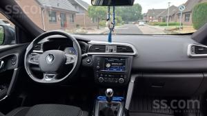 Grey Renault Kadjar 2015 in Riga, with an engine capacity of 1.20 L and mileage of 186 thousand km for 10300 €, photo 15 on AUTOMOTO.COM.LV