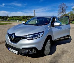Pelēks Renault Kadjar 2015 Viļņa, ar dzinēja tilpumu 1.20 L un nobraukumu 98 tūkst. km par 6500 €, foto  vietnē AUTOMOTO.COM.LV