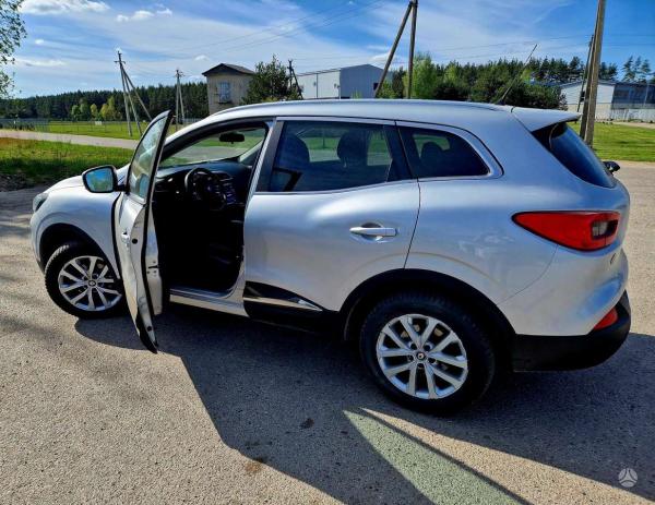 Серый Рено Kadjar 2015 в Вильнюс, объемом двигателя 1.20 л и пробегом 98 тыс. км за 6500 €, фото 3 на AUTOMOTO.COM.LV