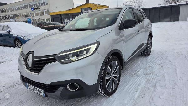 Grey Renault Kadjar 2016 in Taurage, with an engine capacity of 1.20 L and mileage of 150 thousand km for 7880 €, photo 1 on AUTOMOTO.COM.LV