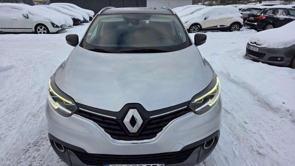Grey Renault Kadjar 2016 in Taurage, with an engine capacity of 1.20 L and mileage of 150 thousand km for 7880 €, photo 3 on AUTOMOTO.COM.LV