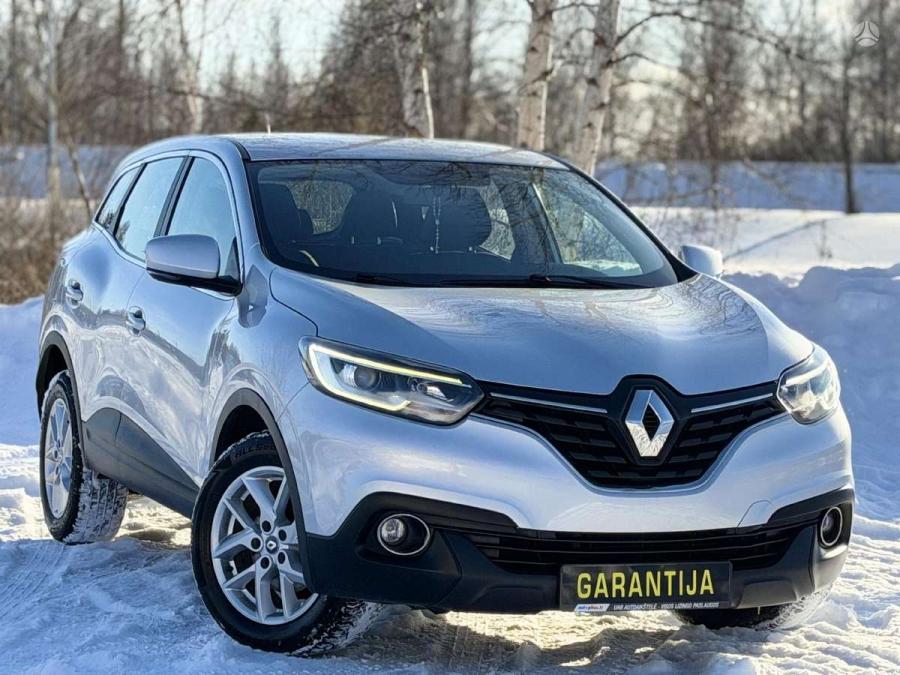 Grey Renault Kadjar 2016 in Siauliai, with an engine capacity of 1.46 L and mileage of 263 thousand km for 7750 €, photo 1 on AUTOMOTO.COM.LV