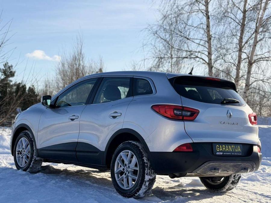 Grey Renault Kadjar 2016 in Siauliai, with an engine capacity of 1.46 L and mileage of 263 thousand km for 7750 €, photo 3 on AUTOMOTO.COM.LV