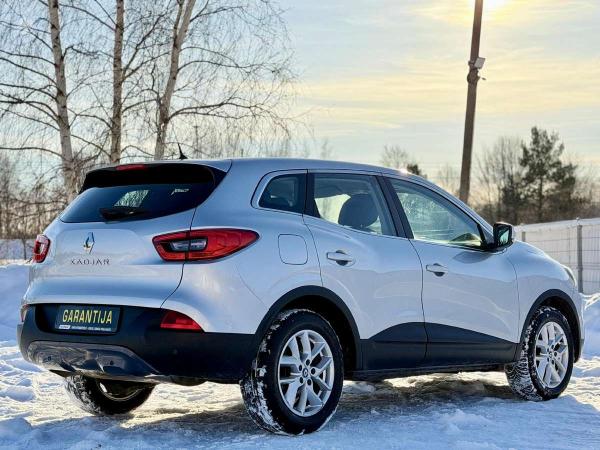 Grey Renault Kadjar 2016 in Siauliai, with an engine capacity of 1.46 L and mileage of 263 thousand km for 7750 €, photo 4 on AUTOMOTO.COM.LV