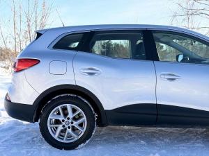 Grey Renault Kadjar 2016 in Siauliai, with an engine capacity of 1.46 L and mileage of 263 thousand km for 7750 €, photo 9 on AUTOMOTO.COM.LV