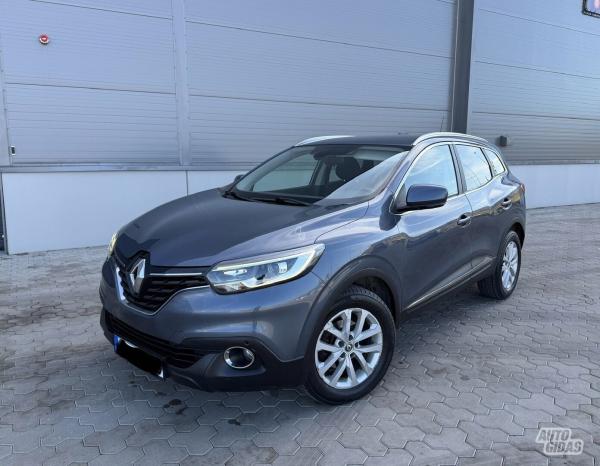 Grey Renault Kadjar 2016 in Kaunas, with an engine capacity of 1.20 L and mileage of 158 thousand km for 5500 €, photo 1 on AUTOMOTO.COM.LV