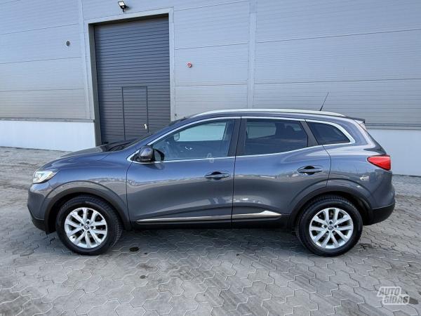 Grey Renault Kadjar 2016 in Kaunas, with an engine capacity of 1.20 L and mileage of 158 thousand km for 5500 €, photo 2 on AUTOMOTO.COM.LV