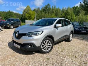 Grey Renault Kadjar 2016 in Kuldiga, with an engine capacity of 1.50 L and mileage of 252 thousand km for 7190 €, photo 3 on AUTOMOTO.COM.LV