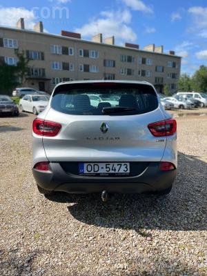 Grey Renault Kadjar 2016 in Kuldiga, with an engine capacity of 1.50 L and mileage of 252 thousand km for 7190 €, photo 8 on AUTOMOTO.COM.LV