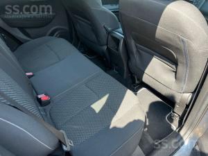 Grey Renault Kadjar 2016 in Kuldiga, with an engine capacity of 1.50 L and mileage of 252 thousand km for 7190 €, photo 12 on AUTOMOTO.COM.LV