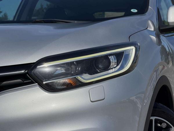 Grey Renault Kadjar 2016 in Taurage, with an engine capacity of 1.46 L and mileage of 294 thousand km for 7700 €, photo 4 on AUTOMOTO.COM.LV