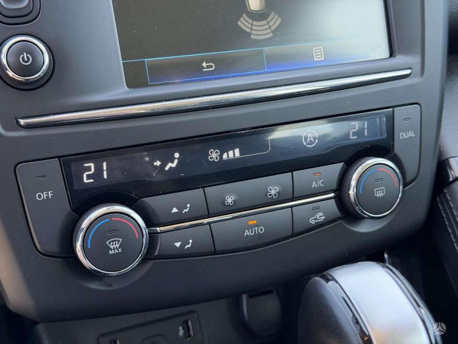 Pelēks Renault Kadjar 2016 Tauragė, ar dzinēja tilpumu 1.46 L un nobraukumu 294 tūkst. km par 7700 €, foto 23 vietnē AUTOMOTO.COM.LV