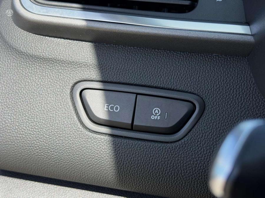 Pelēks Renault Kadjar 2016 Tauragė, ar dzinēja tilpumu 1.46 L un nobraukumu 294 tūkst. km par 7700 €, foto 26 vietnē AUTOMOTO.COM.LV