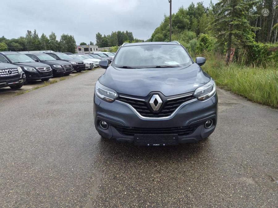Grey Renault Kadjar 2016 in Utena, with an engine capacity of 1.20 L and mileage of 221 thousand km for 6150 €, photo 3 on AUTOMOTO.COM.LV
