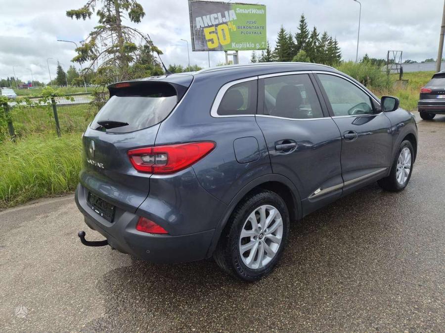 Grey Renault Kadjar 2016 in Utena, with an engine capacity of 1.20 L and mileage of 221 thousand km for 6150 €, photo 7 on AUTOMOTO.COM.LV