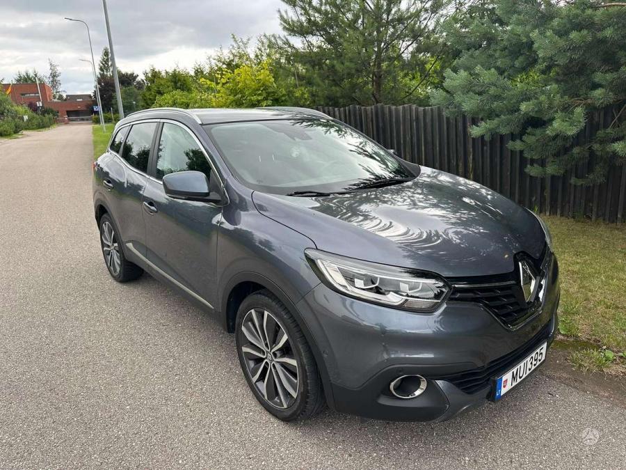 Pelēks Renault Kadjar 2016 Viļņa, ar dzinēja tilpumu 1.46 L un nobraukumu 170 tūkst. km par 8490 €, foto 1 vietnē AUTOMOTO.COM.LV