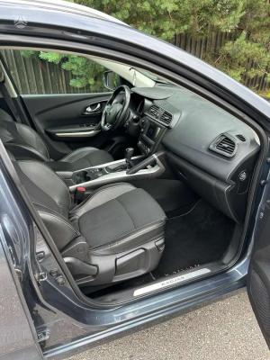 Pelēks Renault Kadjar 2016 Viļņa, ar dzinēja tilpumu 1.46 L un nobraukumu 170 tūkst. km par 8490 €, foto 6 vietnē AUTOMOTO.COM.LV