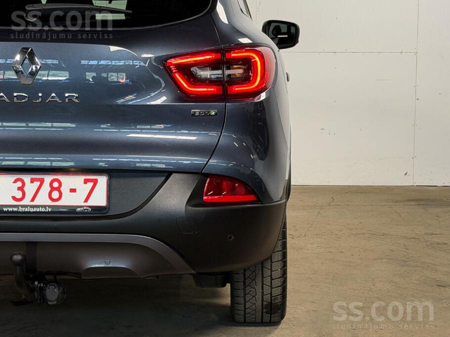Pelēks Renault Kadjar 2016 Jūrmala, ar dzinēja tilpumu 1.50 L un nobraukumu 245 tūkst. km par 9950 €, foto 15 vietnē AUTOMOTO.COM.LV