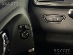 Pelēks Renault Kadjar 2016 Jūrmala, ar dzinēja tilpumu 1.50 L un nobraukumu 245 tūkst. km par 9950 €, foto 35 vietnē AUTOMOTO.COM.LV