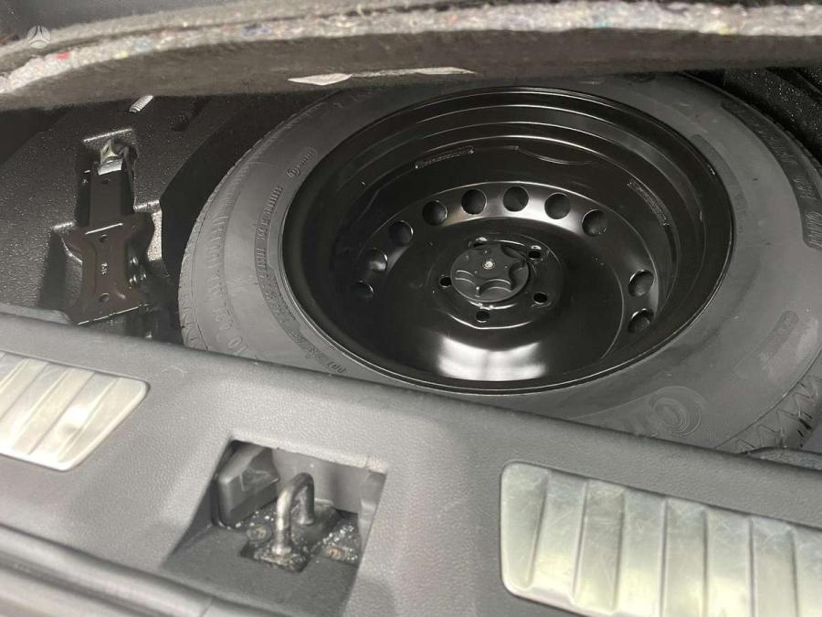 Pelēks Renault Kadjar 2016 Viļņa, ar dzinēja tilpumu 1.50 L un nobraukumu 143 tūkst. km par 8950 €, foto 12 vietnē AUTOMOTO.COM.LV