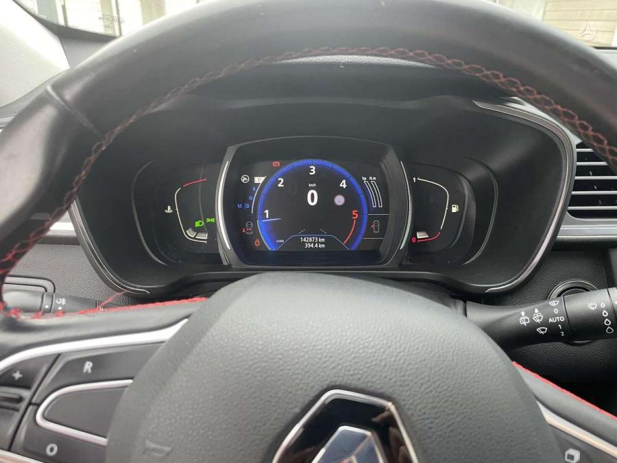 Pelēks Renault Kadjar 2016 Viļņa, ar dzinēja tilpumu 1.50 L un nobraukumu 143 tūkst. km par 8950 €, foto 15 vietnē AUTOMOTO.COM.LV