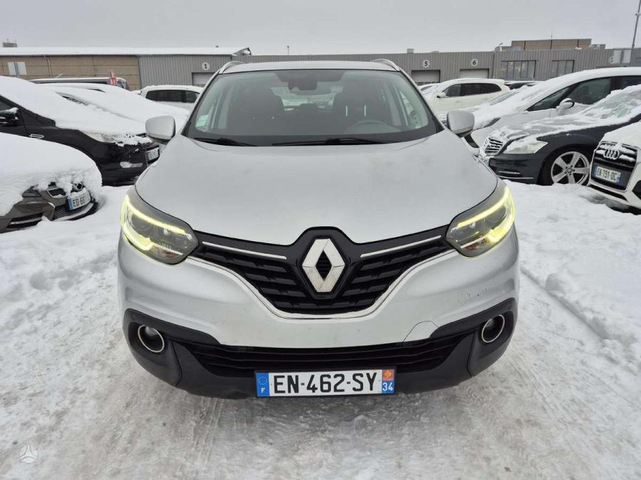 Grey Renault Kadjar 2017 in Taurage, with an engine capacity of 1.46 L and mileage of 220 thousand km for 8500 €, photo 2 on AUTOMOTO.COM.LV