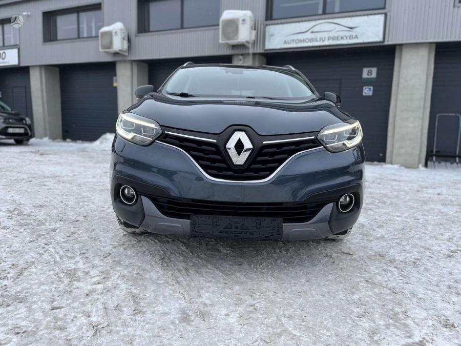 Pelēks Renault Kadjar 2017 Šauļi, ar dzinēja tilpumu 1.20 L un nobraukumu 102 tūkst. km par 9550 €, foto 2 vietnē AUTOMOTO.COM.LV