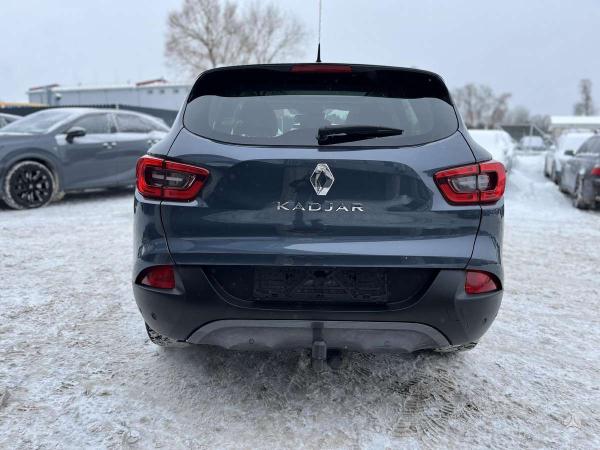 Pelēks Renault Kadjar 2017 Šauļi, ar dzinēja tilpumu 1.20 L un nobraukumu 102 tūkst. km par 9550 €, foto 6 vietnē AUTOMOTO.COM.LV