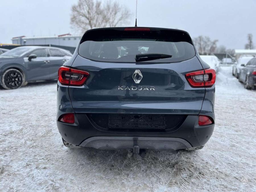 Pelēks Renault Kadjar 2017 Šauļi, ar dzinēja tilpumu 1.20 L un nobraukumu 102 tūkst. km par 9550 €, foto 6 vietnē AUTOMOTO.COM.LV