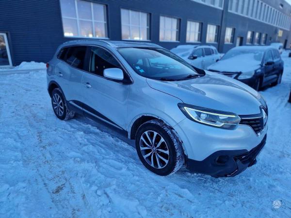Pelēks Renault Kadjar 2017 Tauragė, ar dzinēja tilpumu 1.60 L un nobraukumu 220 tūkst. km par 6800 €, foto 3 vietnē AUTOMOTO.COM.LV