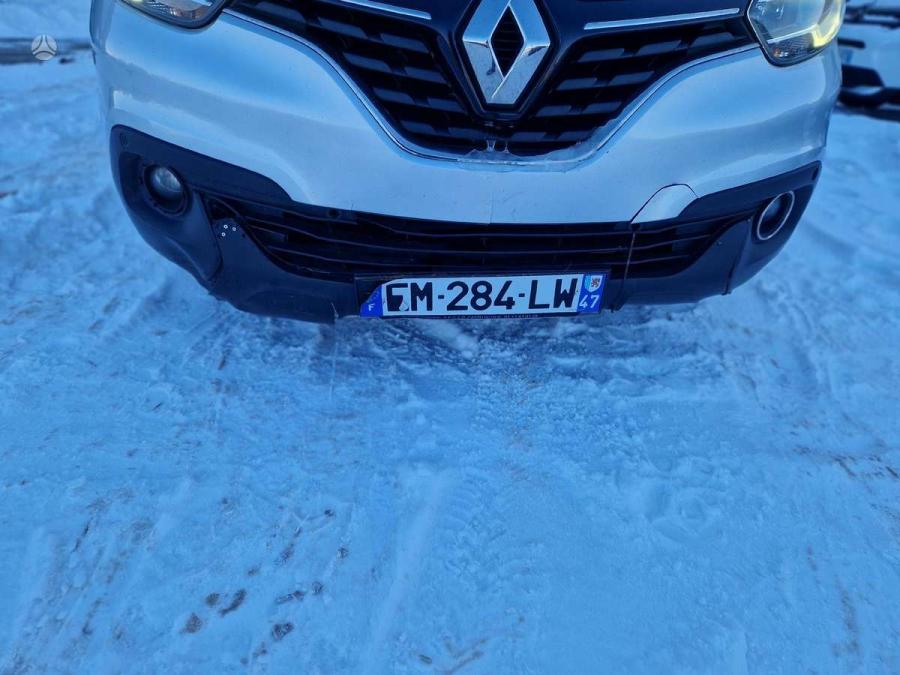 Pelēks Renault Kadjar 2017 Tauragė, ar dzinēja tilpumu 1.60 L un nobraukumu 220 tūkst. km par 6800 €, foto 17 vietnē AUTOMOTO.COM.LV