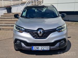 Grey Renault Kadjar 2017 in Riga, with an engine capacity of 1.20 L and mileage of 164 thousand km for 9750 €, photo 3 on AUTOMOTO.COM.LV