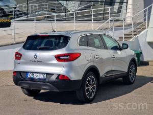 Grey Renault Kadjar 2017 in Riga, with an engine capacity of 1.20 L and mileage of 164 thousand km for 9750 €, photo 7 on AUTOMOTO.COM.LV