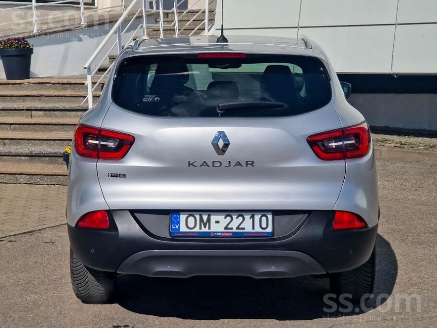 Grey Renault Kadjar 2017 in Riga, with an engine capacity of 1.20 L and mileage of 164 thousand km for 9750 €, photo 8 on AUTOMOTO.COM.LV