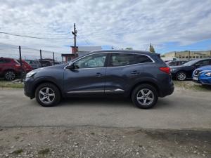 Grey Renault Kadjar 2017 in Riga, with an engine capacity of 1.50 L and mileage of 179 thousand km for 10950 €, photo 5 on AUTOMOTO.COM.LV